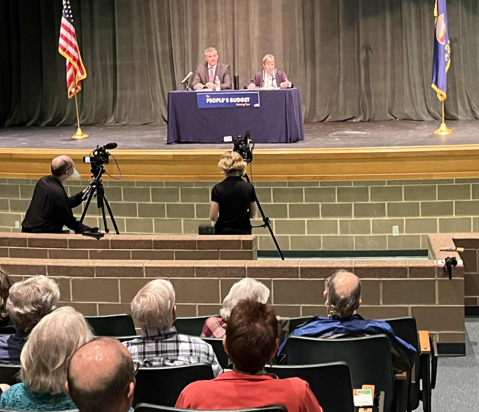 Governor Hosts Salina Townhall